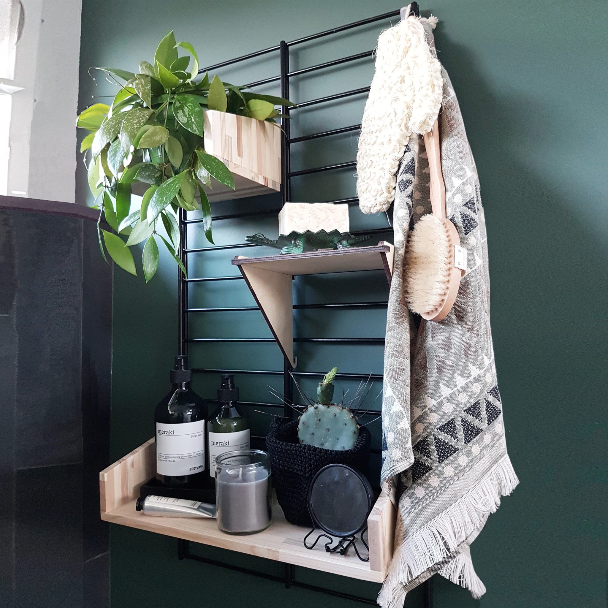 Up the Wall Wandplank Design Bent Hansen Studio - Smukdesign